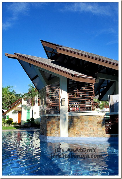 Resort Review: Acuatico Beach Resort in Batangas - jE's AnAtOmY